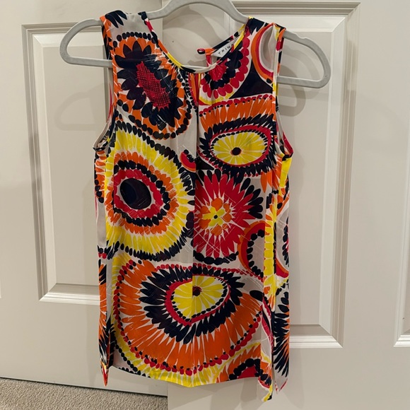Trina Turk | Tops | Cute Trina Turk Sleeveless Silk Blouse | Poshmark